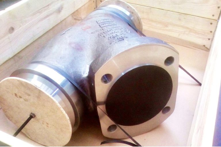 Flow control valves in the naval industry.